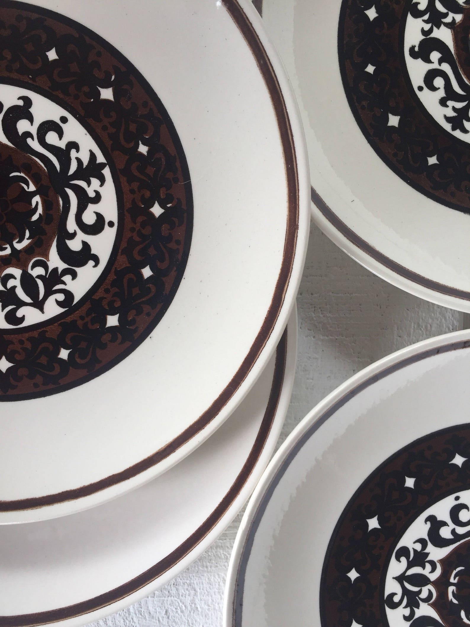 4 Retro Brown and Black Stoneware Dinner Plates Cavalier - Etsy