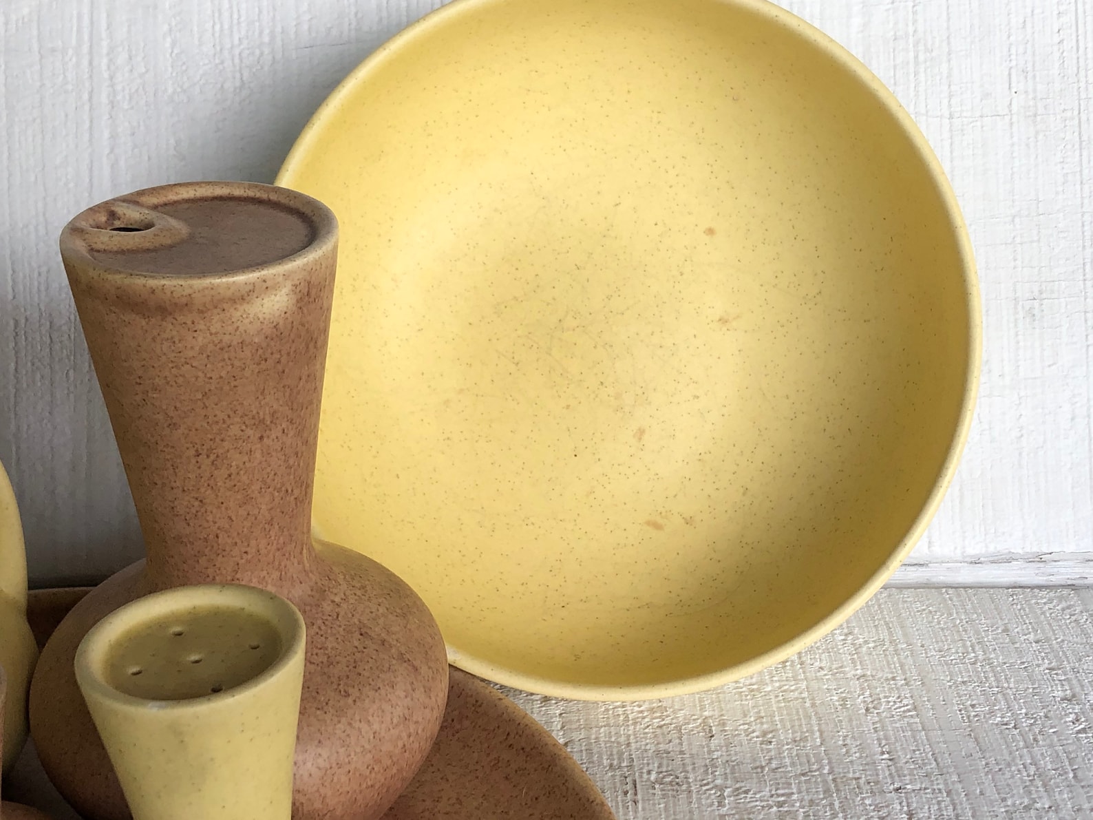 1950s California Cerama Stone Cocoa California Life Canary Yellow ...