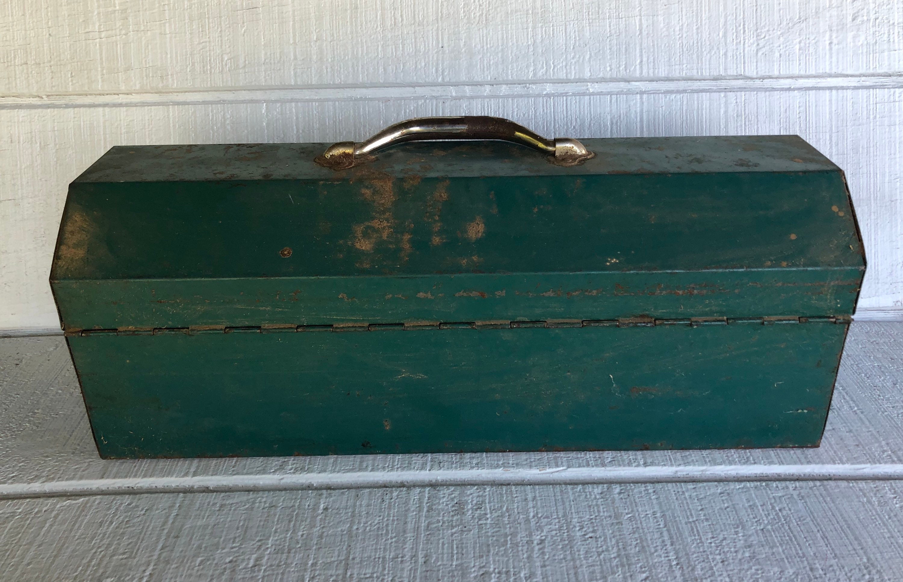 Vintage Green chippy paint tool box TITAN metal carrier rustic | Etsy