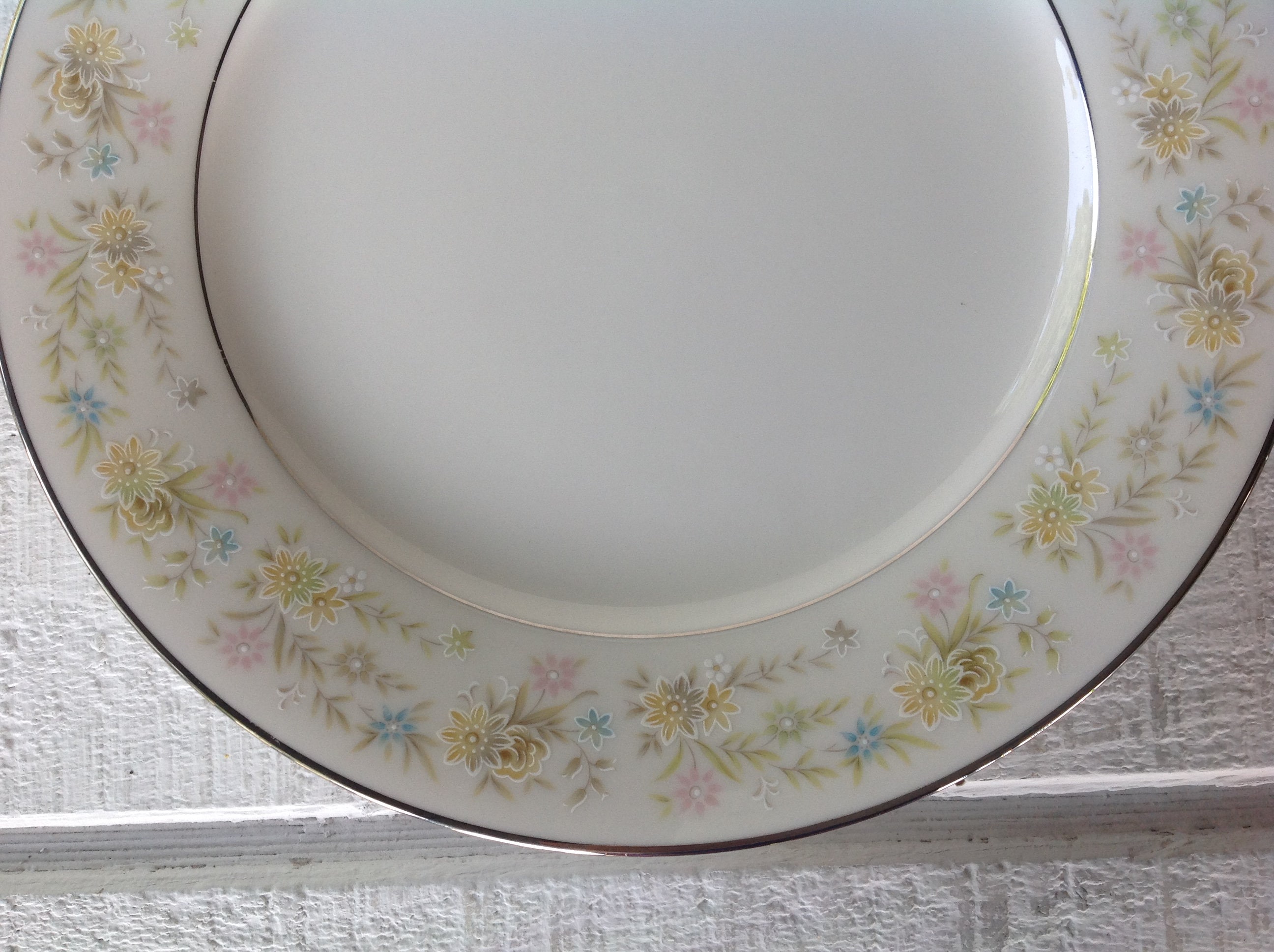 4 Vintage Noritake China Plates Mid Century Platinum & White Coupe ...