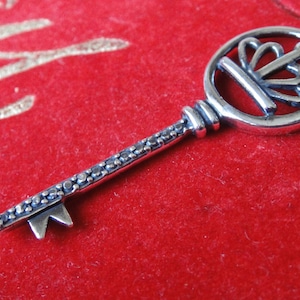 925 Sterling Silver Oxidized Crown Key Charm, Pendant, Crown Key, Crown ...