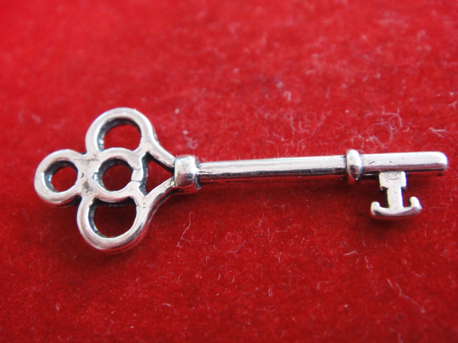 925 Sterling Silver Lightly Oxidized Small Key, Silver Key, Small Key ...