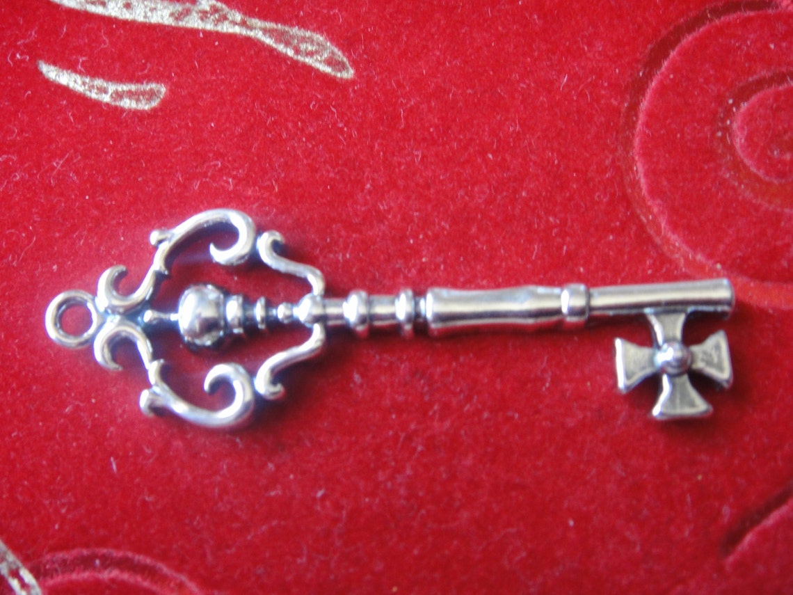 925 Sterling Silver Oxidized Large Key Charm Pendant Large | Etsy