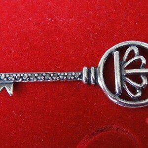 925 Sterling Silver Oxidized Crown Key Charm, Pendant, Crown Key, Crown ...