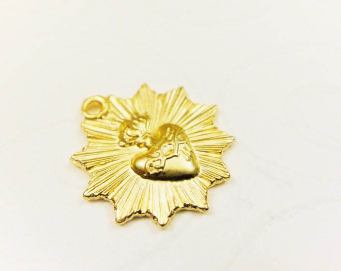 Vermeil Gold or Sterling Silver Sacred Heart Holy Sacred Religious ...