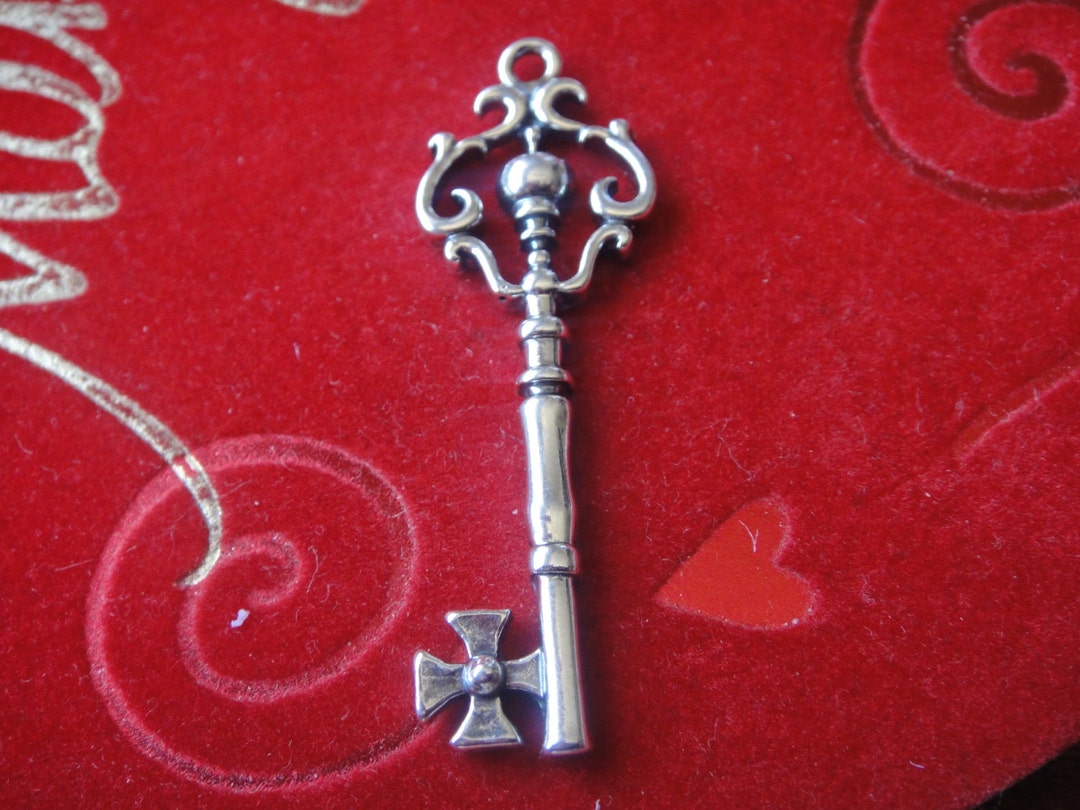 925 Sterling Silver Oxidized Large Key Charm, Pendant, Large Key Charm ...