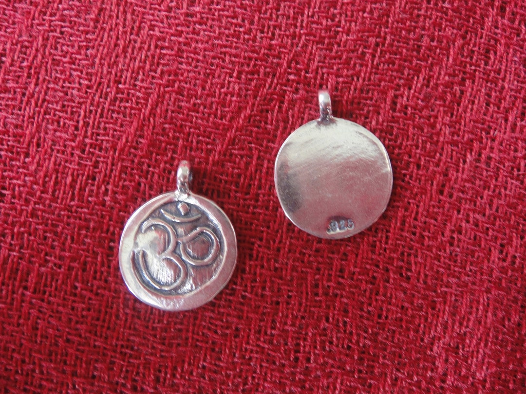 925 Sterling Silver (oxidized) Om Charm or Pendant 1pc., Silver Ohm ...