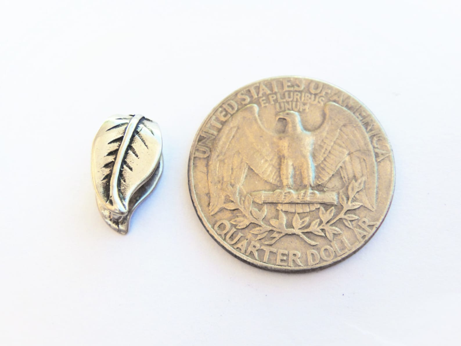 925 Sterling Silver Oxidized Leaf Bail Silver Pinch Leaf - Etsy