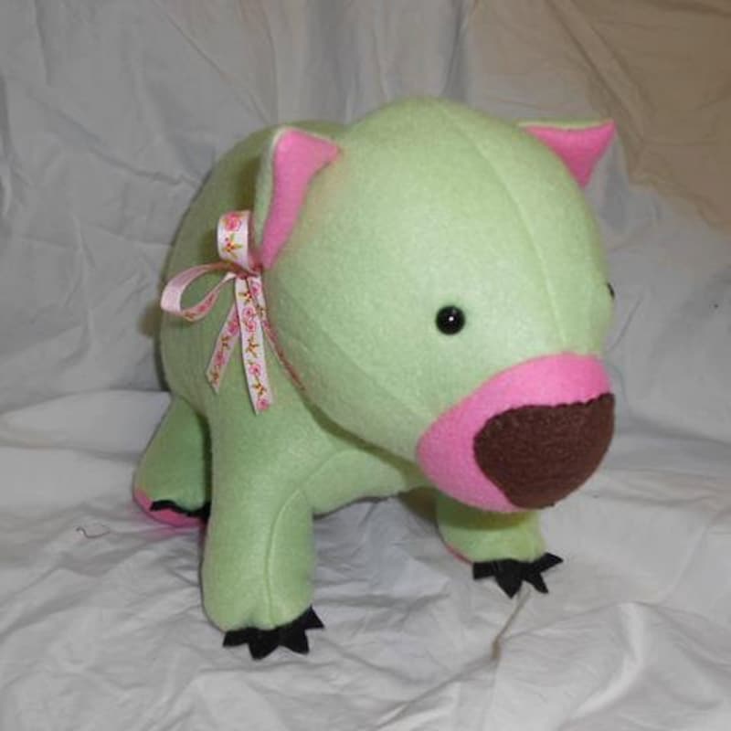 Wombat Toy - Etsy