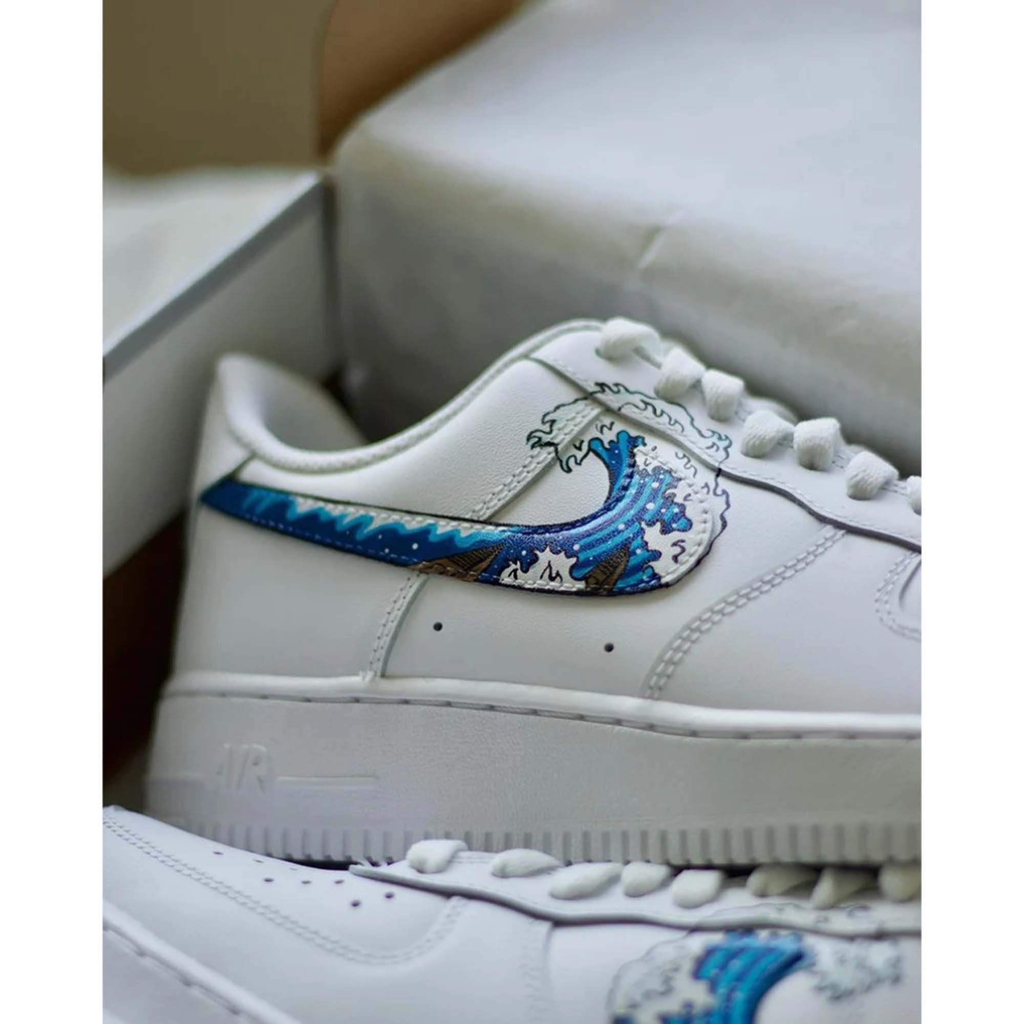The Great Wave off Kanagawa Custom Air Force 1 Hand Painted - Etsy