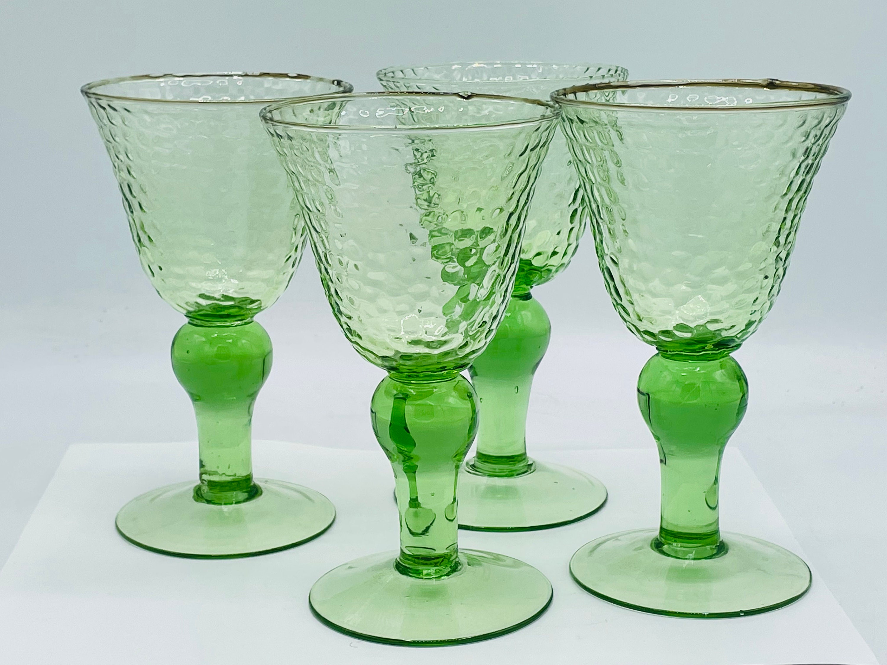 Vintage Set de 4 Copas de vino de vidrio verde con diseño de - Etsy España