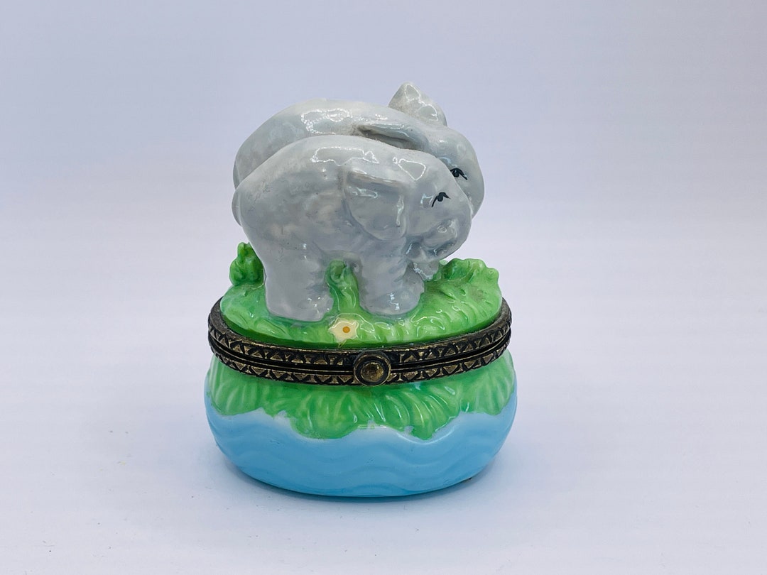 Vintage Porcelain Hinged Elephant Trinket Box- Good Luck! - Etsy