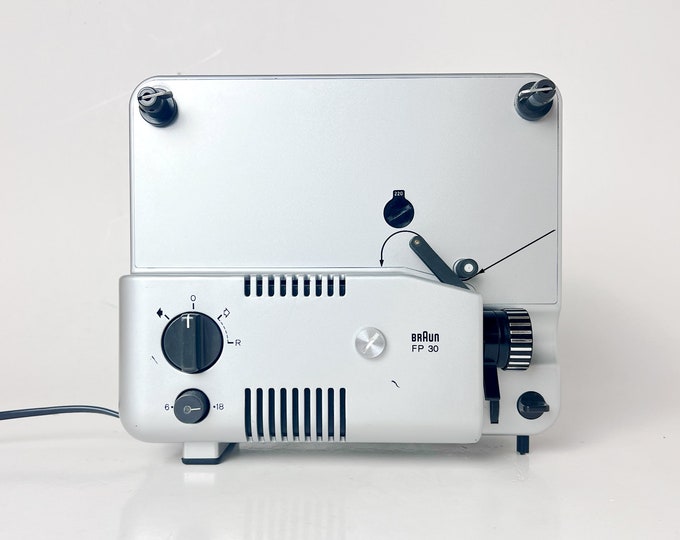 BRAUN FP 30 Super 8 Film Projector / Designed by Robert Oberhiem ...