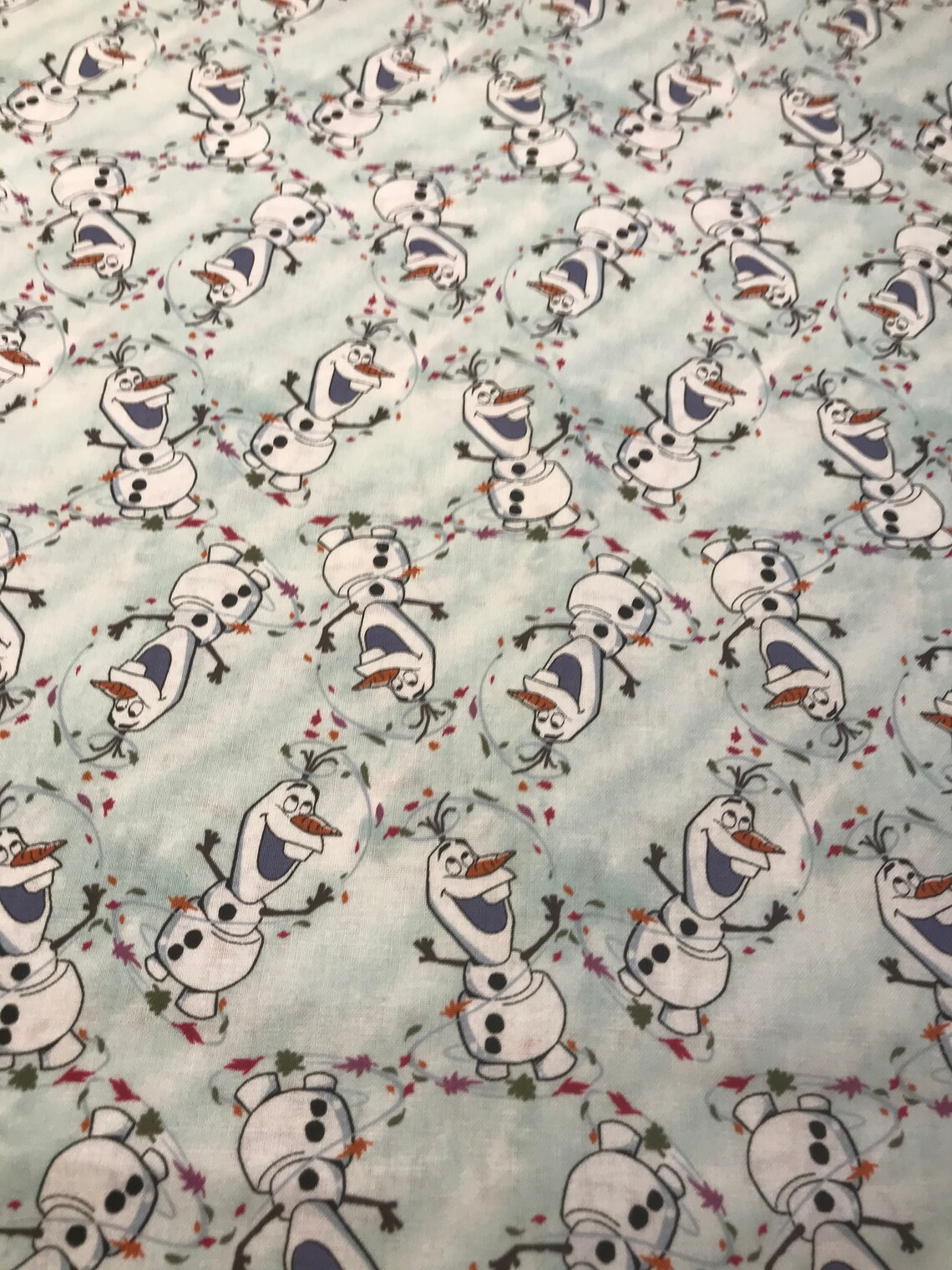 Olaf & the Frozen Characters Fat Quarters - Etsy
