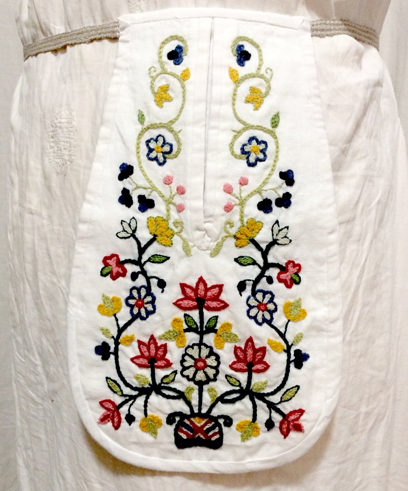 Ladys 18th Century Embroidered Linen Pocket Museum Mimics - Etsy