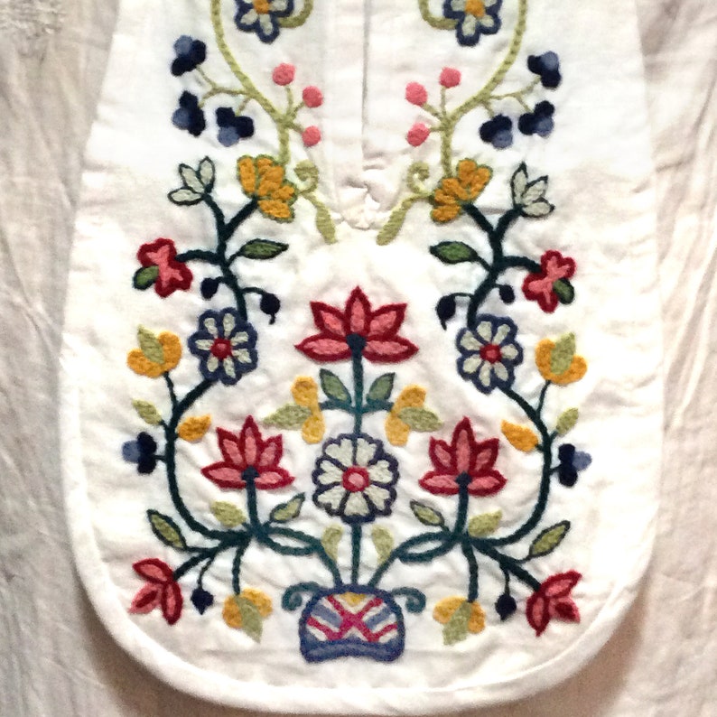 Ladys 18th Century Embroidered Linen Pocket Museum Mimics - Etsy