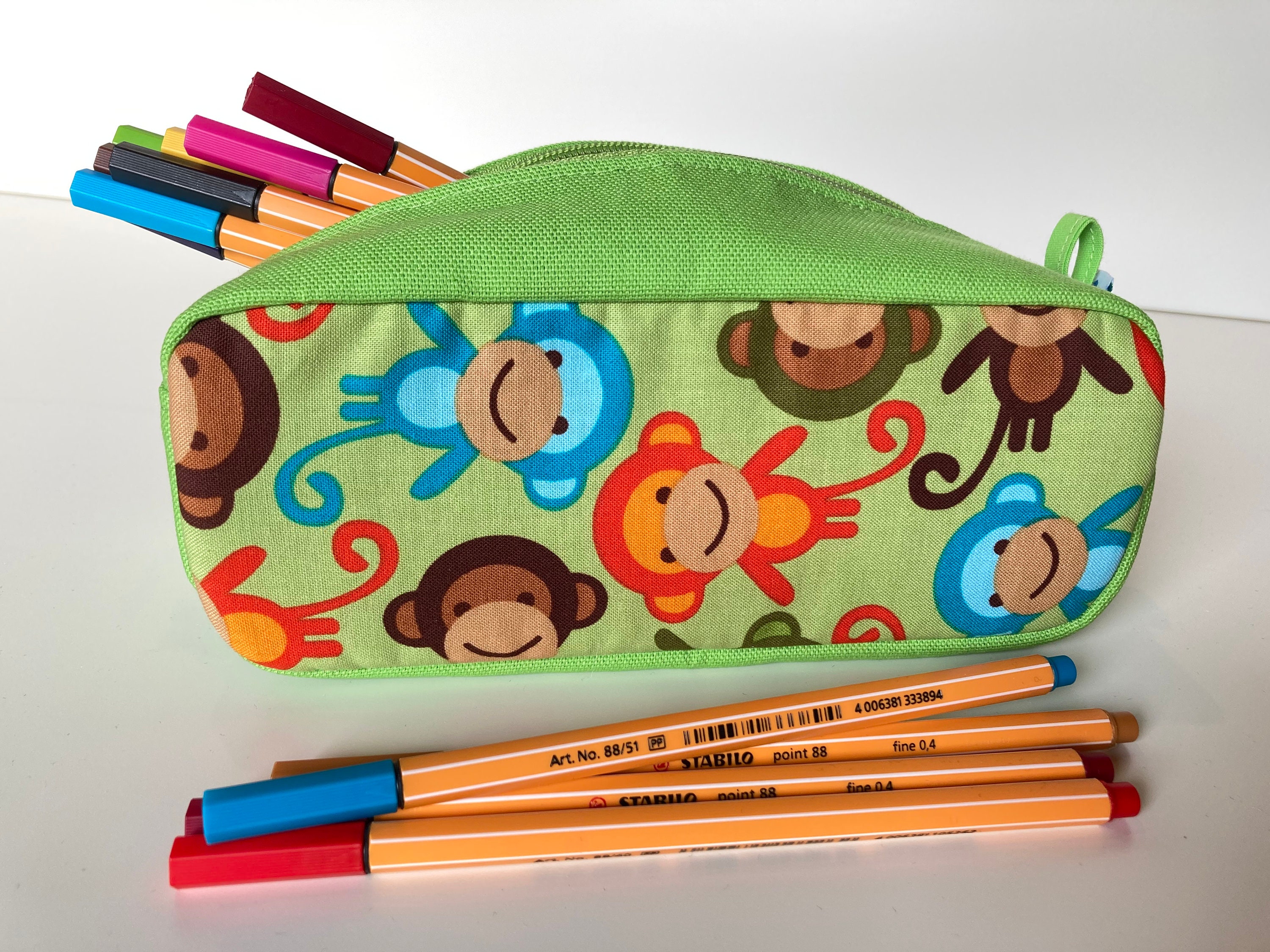 Pencil Case 'Monkey Party' green - Etsy España
