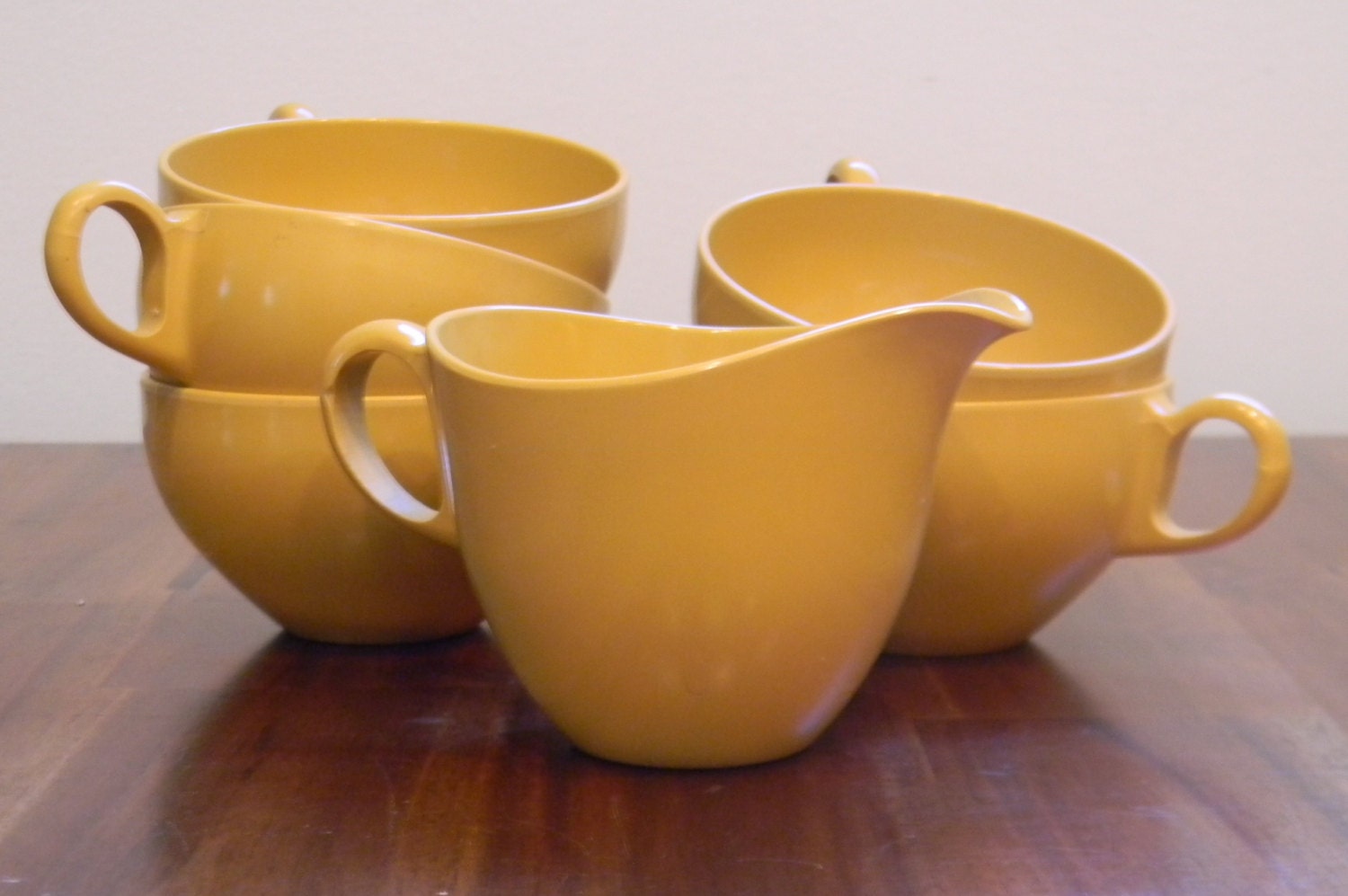 Set of 5 Vintage Oneida Deluxe OD Melamine Teacups With Creamer Harvest ...