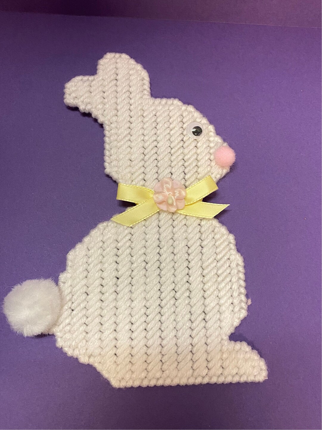 Plastic Canvas Easter Bunny Magnet - Etsy