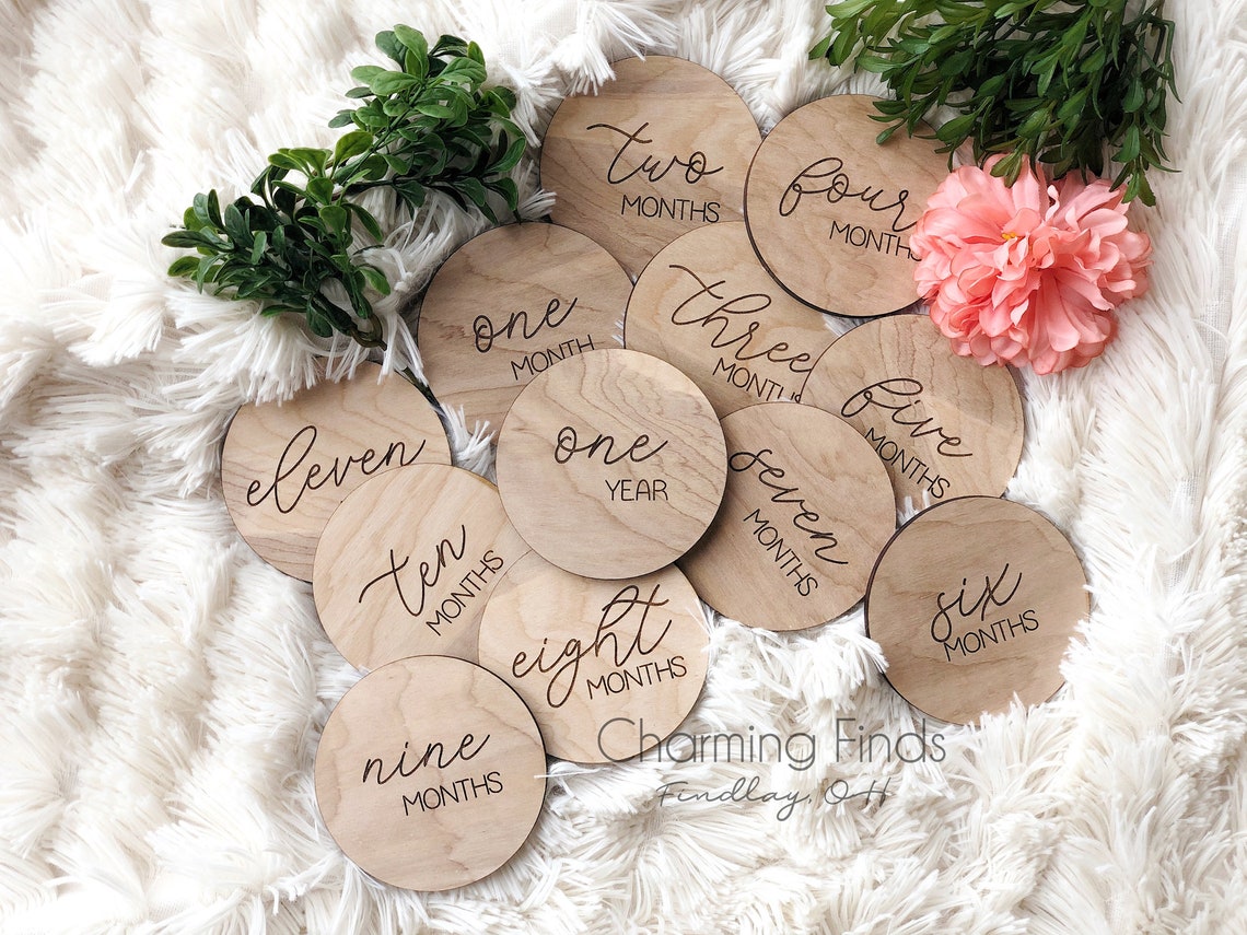 Round Wooden Milestone Cards | Baby Photo Props | Baby First Year ...