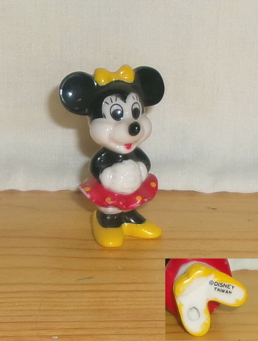 Walt Disney Minnie Mouse Porcelain Bone China Miniature Figurine Made ...