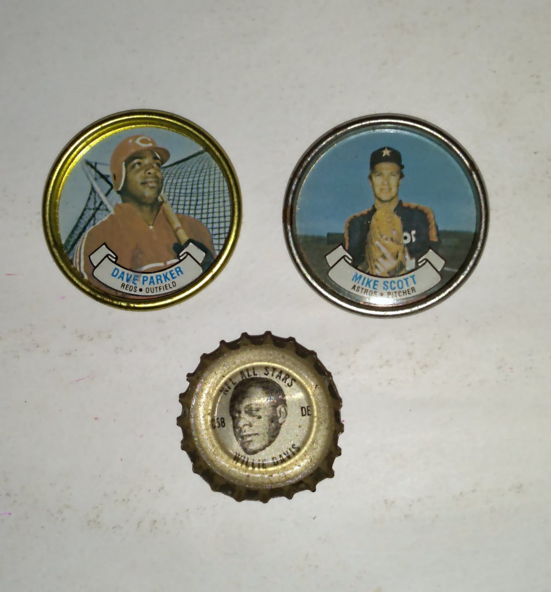 Bottle Cap and Prizes Sports Baseball Button Memorabilia - Etsy.de