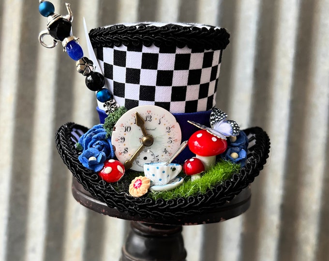 Micro Mini Top Hat, Blue White Rabbit Hat, Mini Diorama Hat, Mad Hatter ...