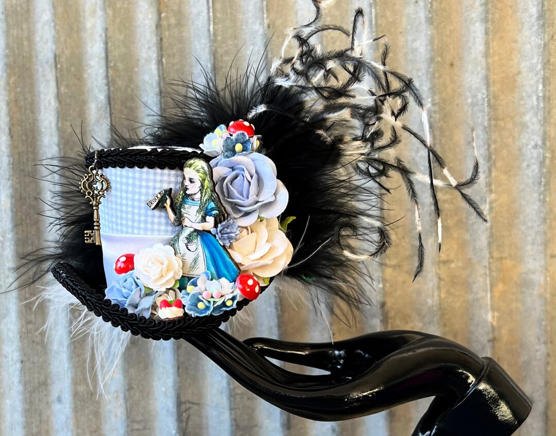 Micro Mini Top Hat, Alice Mini Diorama Hat, Alice in Wonderland Mini ...