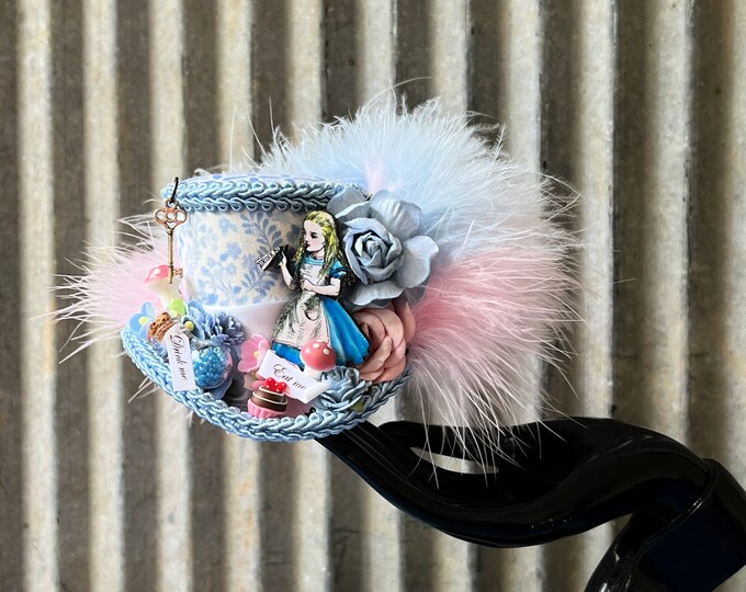 Micro Mini Top Hat, Alice Mini Diorama Hat, Alice in Wonderland Mini ...
