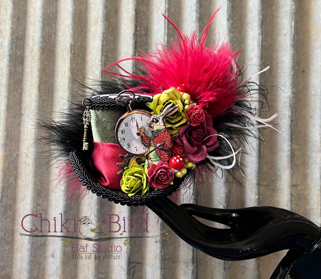 Micro Mini Top Hat, White Rabbit Diorama Hat, Alice in Wonderland Mini ...