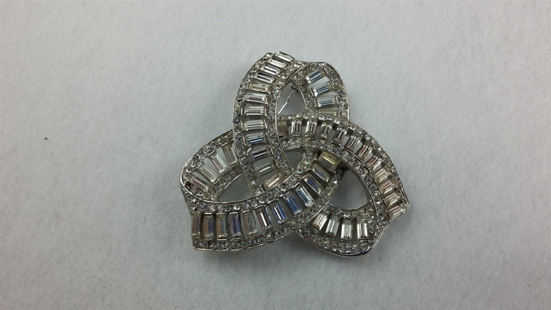 Weiss Glity Clear Rhinestone Trinity Knot Brooch - Etsy