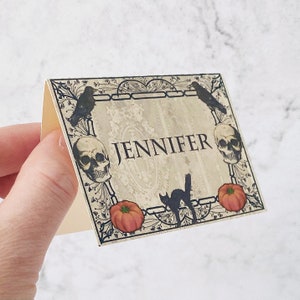 Spooky Halloween Place Name Cards - Set of 10 - Personalised Party ...