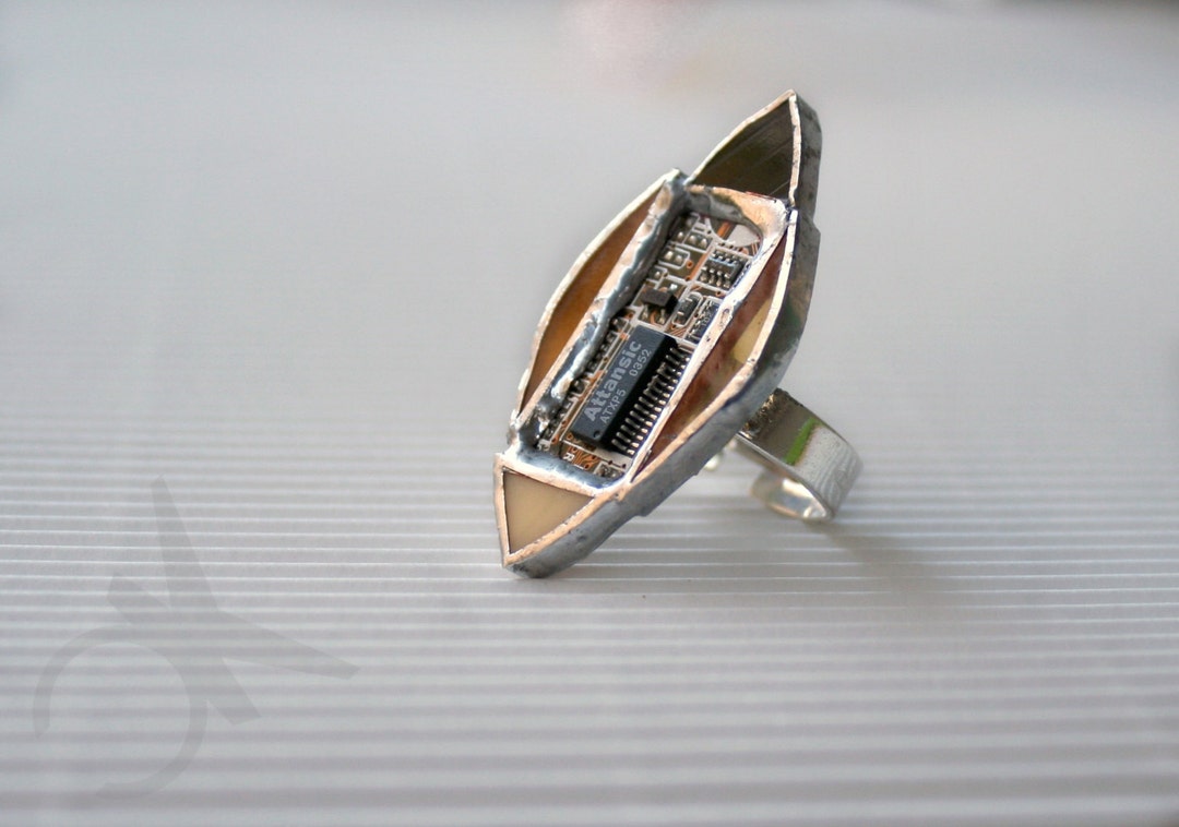 Anello Grande Ovale in Vetro Circuito Computer E Base in Argento 925 ...