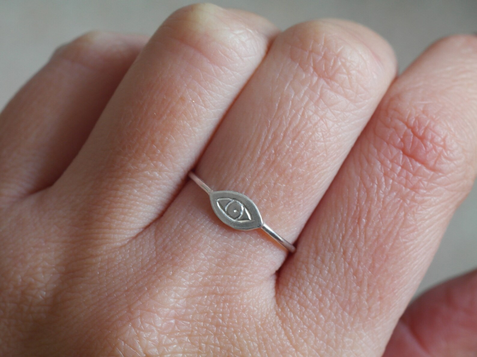 Eye Ring in Sterling Silver Minimal Ring Handmade Ring Eyes - Etsy