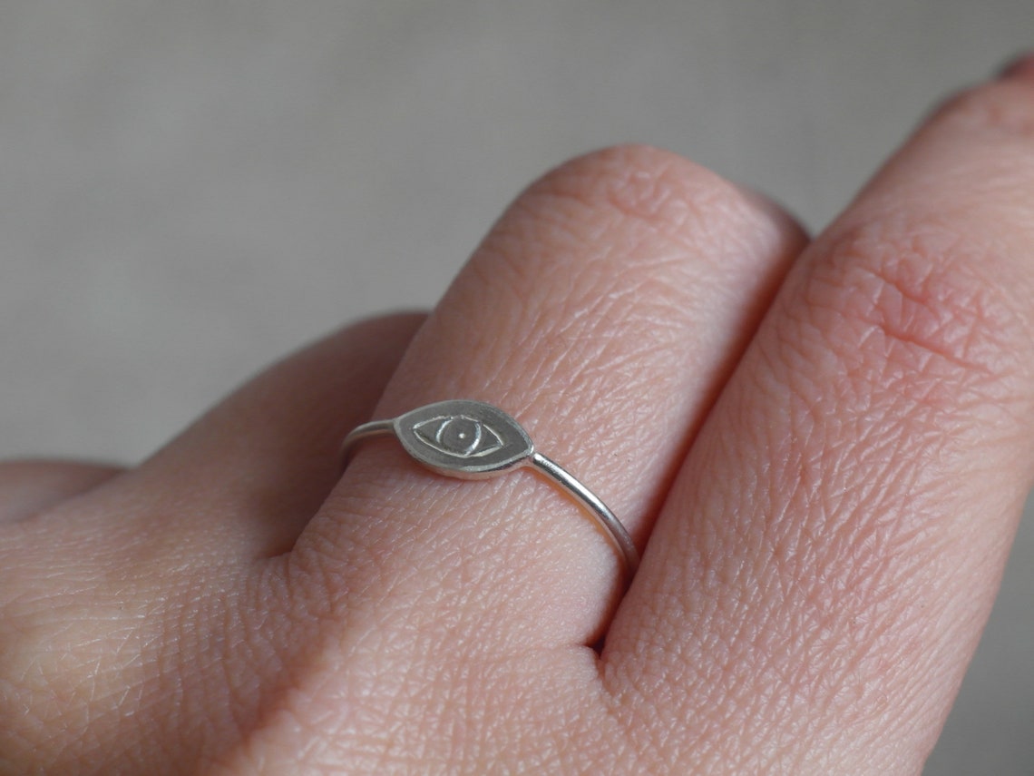 Eye ring in sterling silver minimal ring handmade ring eyes | Etsy