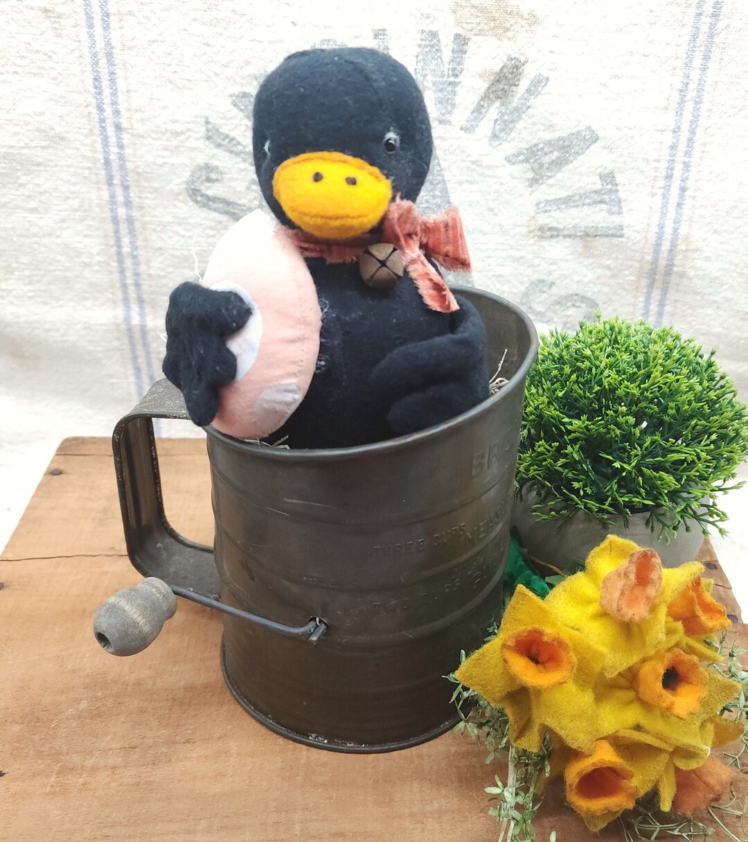 Plush Easter Duck, Spring Bowl Filler Duckling, Black Bird for Tiered ...
