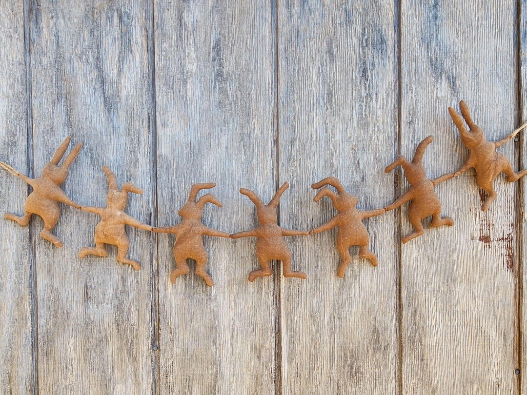 Primitive Bunny Garland, Rabbits on A String, Spring Bunny Rabbit Swag ...