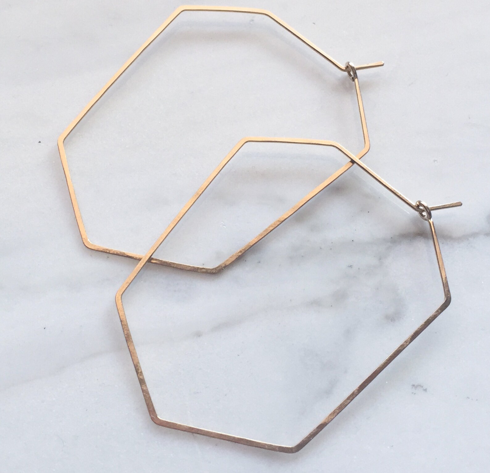 LARGE FACET HOOPS - Elongated Hexagon Hoop Earrings - Hammered Gold ...