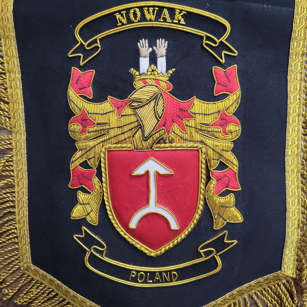 Vintage Rare NOWAK POLAND Family Coat of Arms / Family Crest Embroidery ...