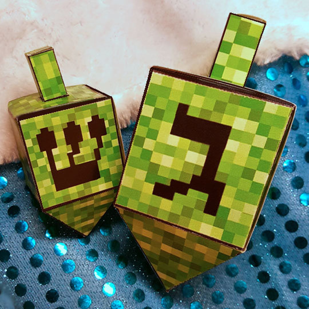 Minecraft Inspired Paper Dreidel - Hanukkah Gift - Dreidel Game ...