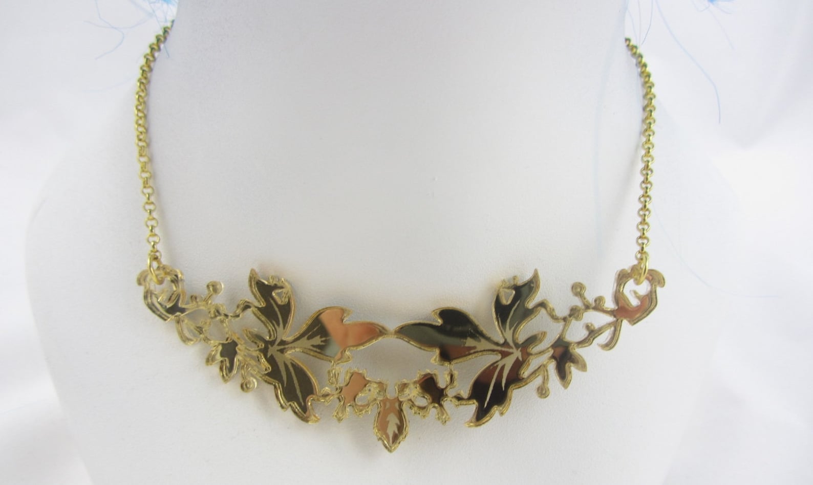 Vintage Floral Acrylic Laser Cut Necklace - Etsy UK