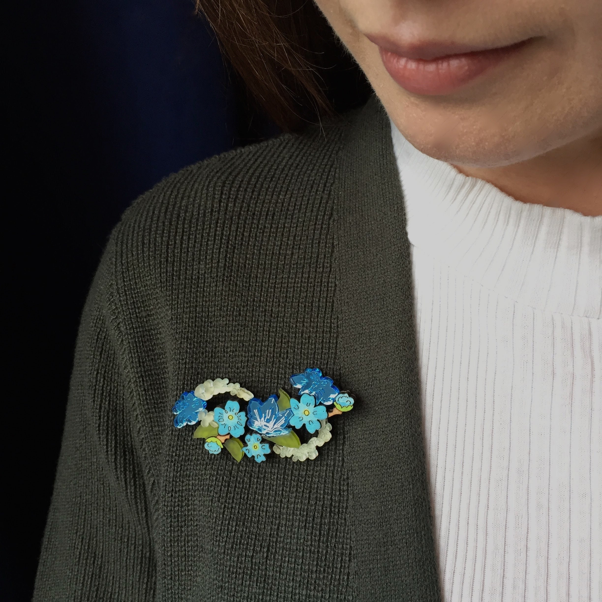 Forget-me-knot Brooch - Etsy