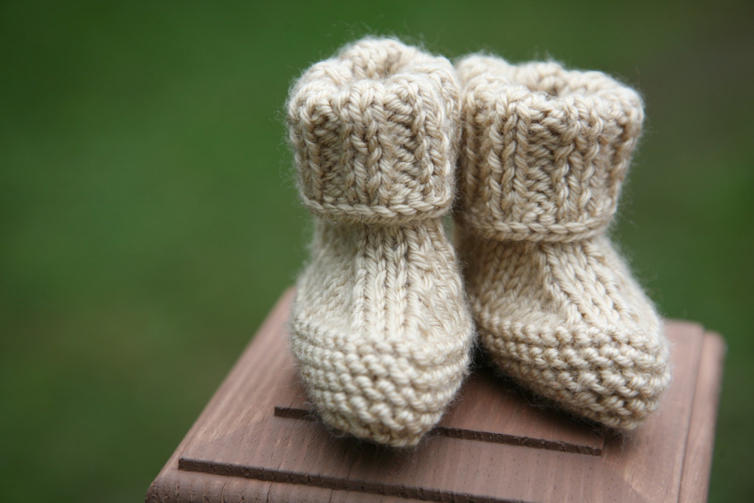 Super Easy Knitting Pattern - Baby Booties (newborn, 3 Months, 6 Months ...