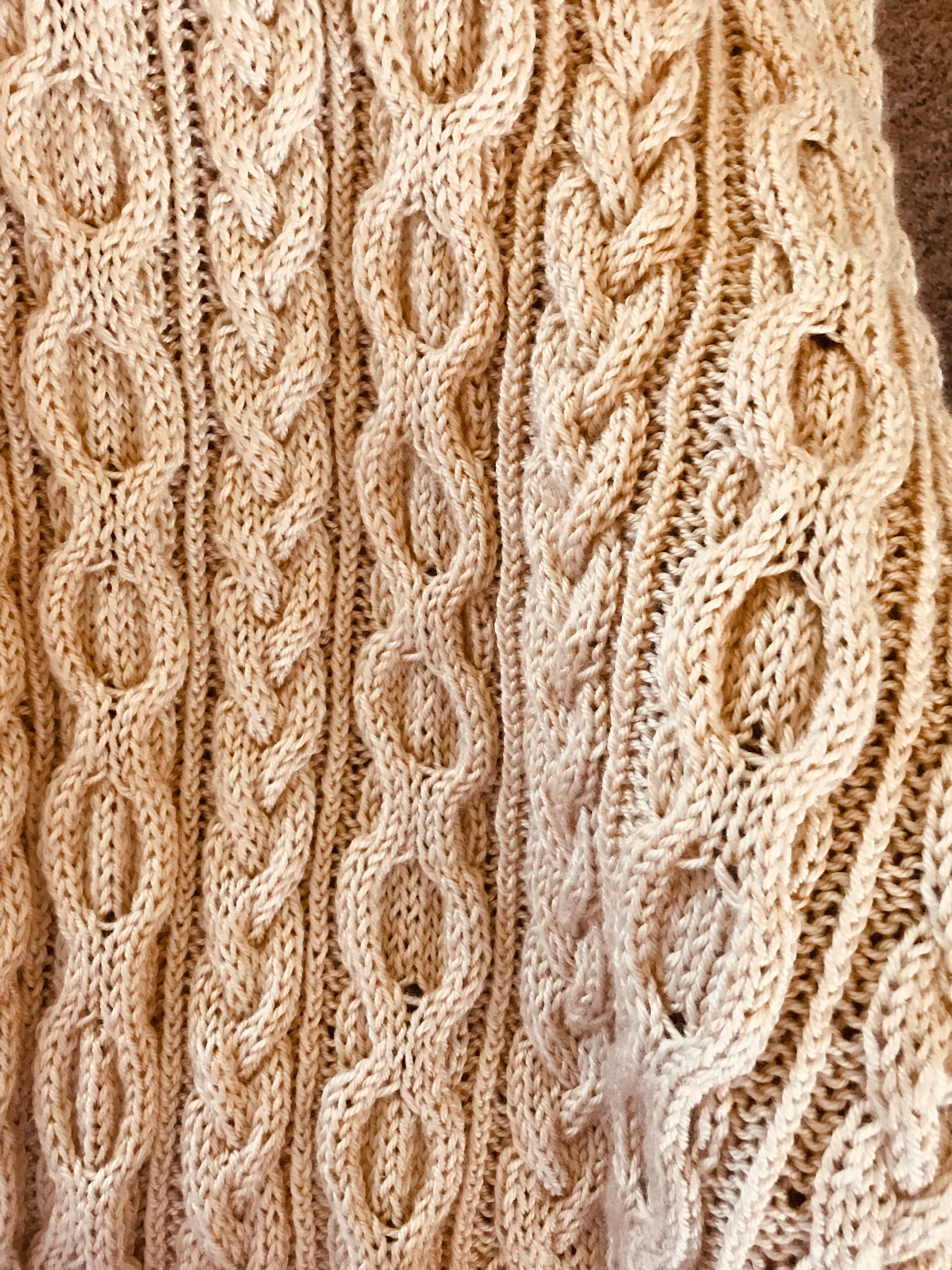 Knitted cable afghan