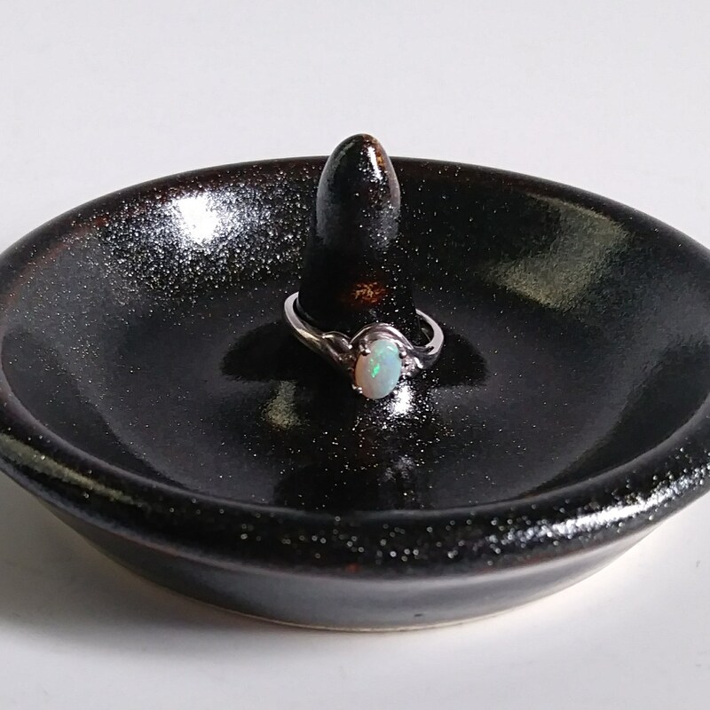 Ceramic Ring Holder - Etsy