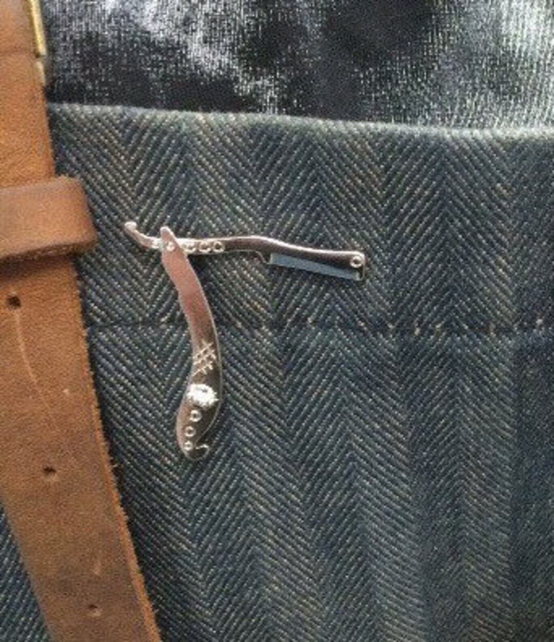 Straight RAZOR PIN, Barber Pin, Barber Pendant, Hairdresser, Barber ...