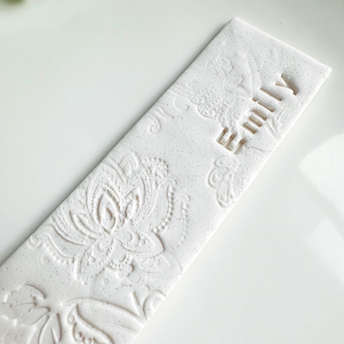Custom Polymer Clay Place Card: Wedding Table Decor & Bookmark - Etsy