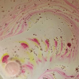 Foaming Floating Bath Bomb Recipe Rock Hard NO Slsa No Milk Powder ...