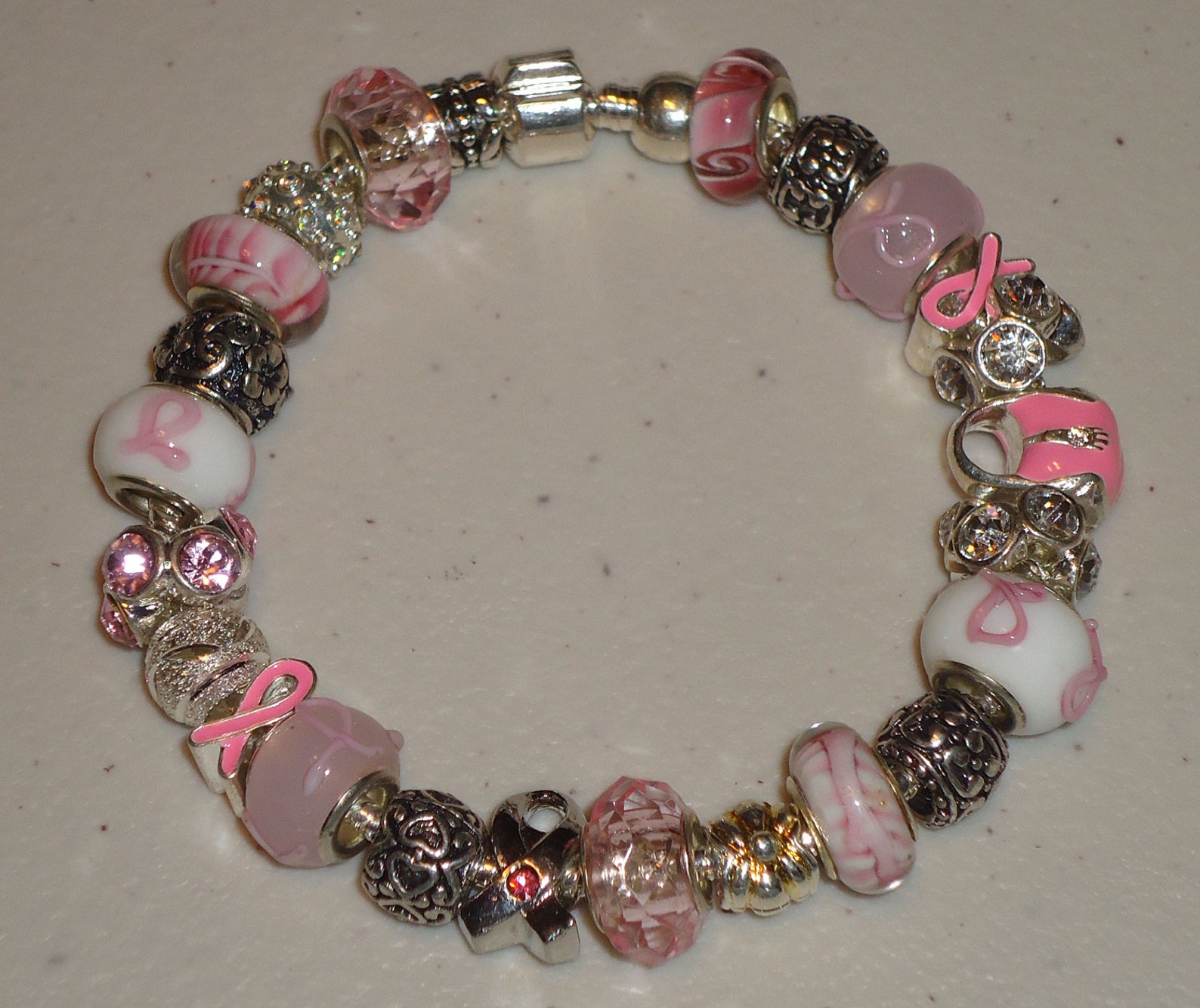 Treasure Beads Breast Cancer Awareness Bracelet Pink & White - Etsy Sweden