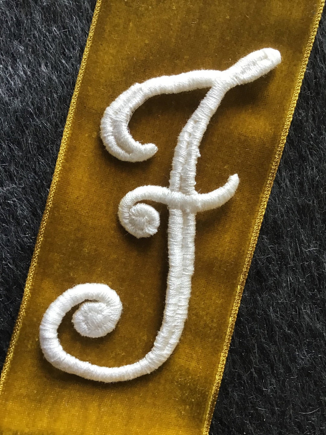 Venice Cursive Letter F White Iron-on Patch Applique for Craft ...